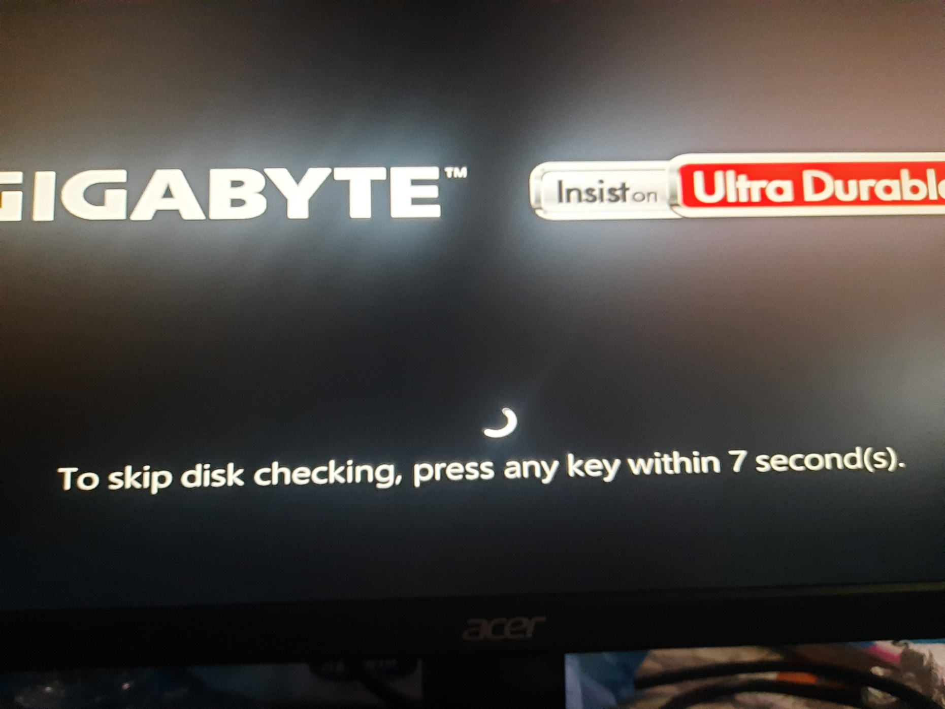 Çözüldü - pc açılırken To skip disk checking, press Any key diyo ...