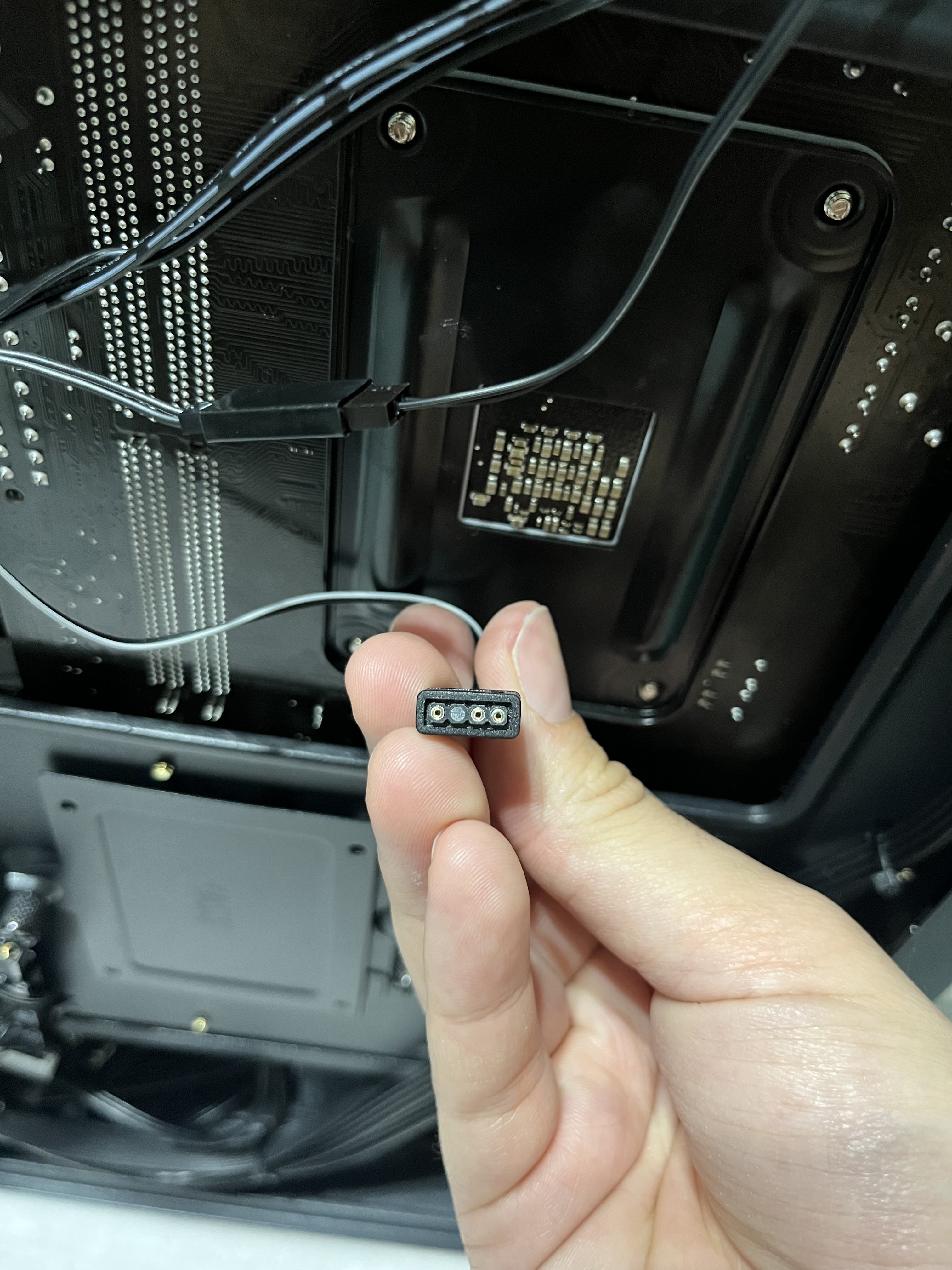 3 pin argb kablosunu kasanın neresine bağlamam gerekir | Donanım Arşivi ...